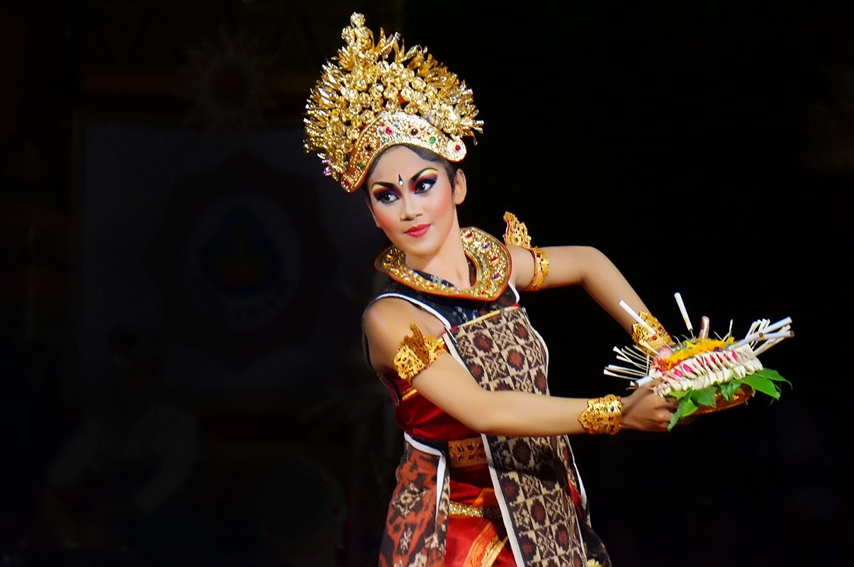 Wayan Gunayasa - Tropical Life