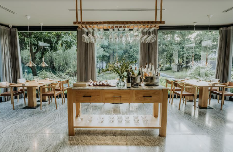 Delectable Dishes at Villa Frantzén Restaurant & Cocktail Bar ...