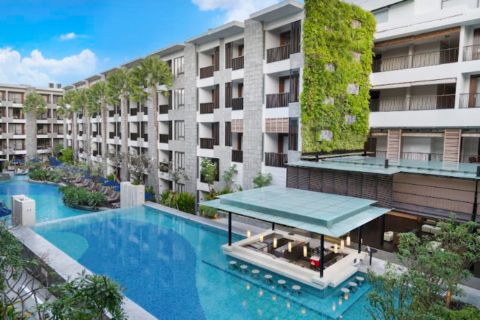 Celebrate the Festive Season with Style and Cheer at Courtyard Seminyak ...