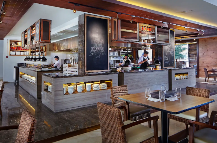 Celebrate the Festive Season with Style and Cheer at Courtyard Seminyak ...