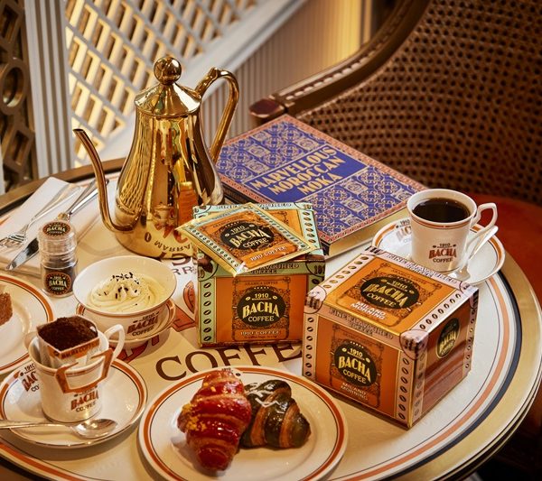 Home Page - Tropical Life